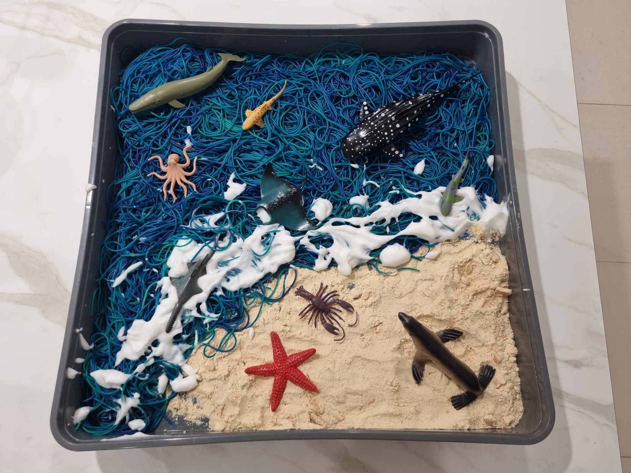 Sensory Magic With Ebony – Sensory messy play incursions